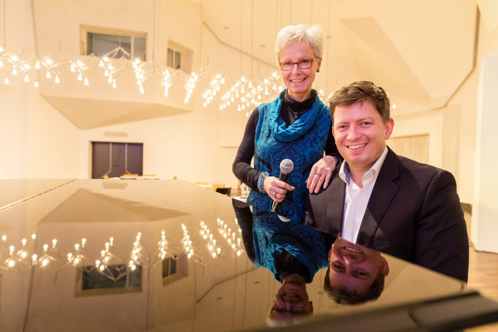 Lesung mit Musik: „Gratwanderungen – Als Arzt im Einsatz auf fünf ...